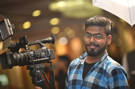 Lalit Kumar Versatile Motion Films