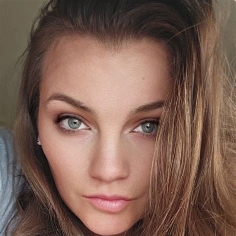 Ivan Naunov Се прашуваш ли некогаш зошто денес работите траат толку е ено кратко Зошто сѐ