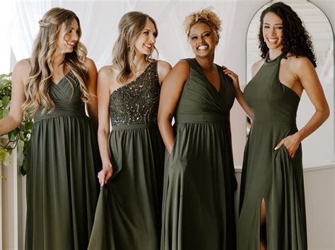 Ultimate Guide To Plus Size Bridesmaid Dresses For Fuller Figures
