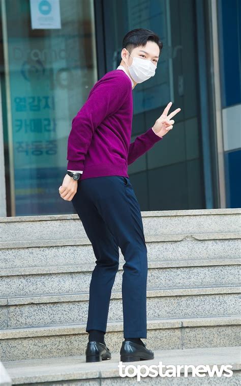 [hd포토] 비투비 Btob 이창섭 짜잔 큐브통신 출근길 네이트 연예