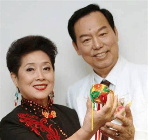 演《劉三姐》家喻戶曉，當年差點被槍斃，如今75歲優雅依舊！ 每日頭條