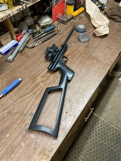 Crosman 2240 R Airguns