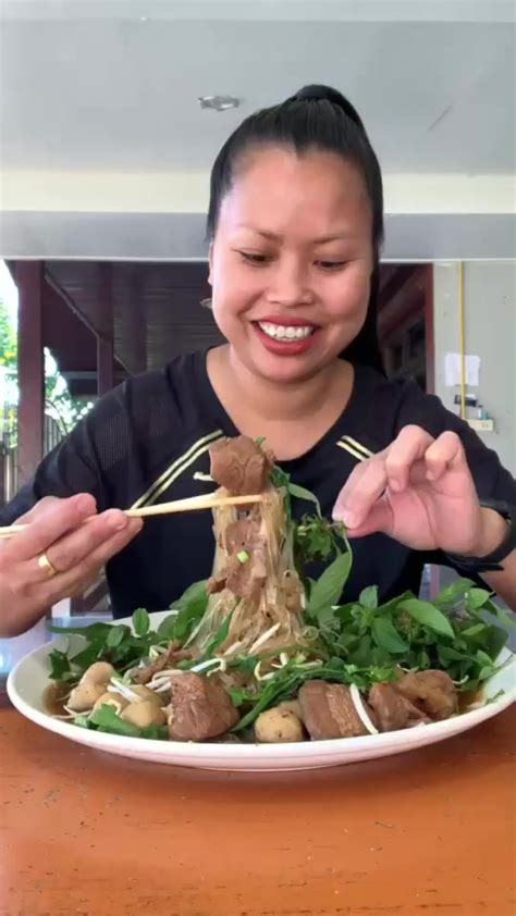🌬️หนาวๆแบบนี้ มาซด ก๋วยเตี๋ยวเรือกึ่งสำเร็จรูปเลอรส ฮ้อนๆแซ่บๆ กับเจ้ย แซ่บอีสาน สาวร้อยเอ็ด