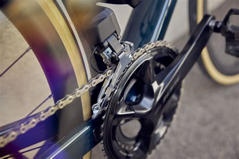All-new Shimano 105 Di2 Unveiled - FeedTheHabit.com