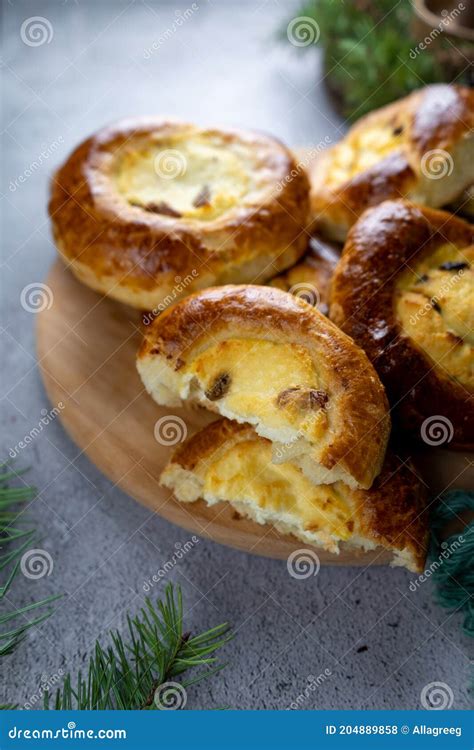 Traditional Russian Baking Pastry Vatrushka Round Buns Curd Tart