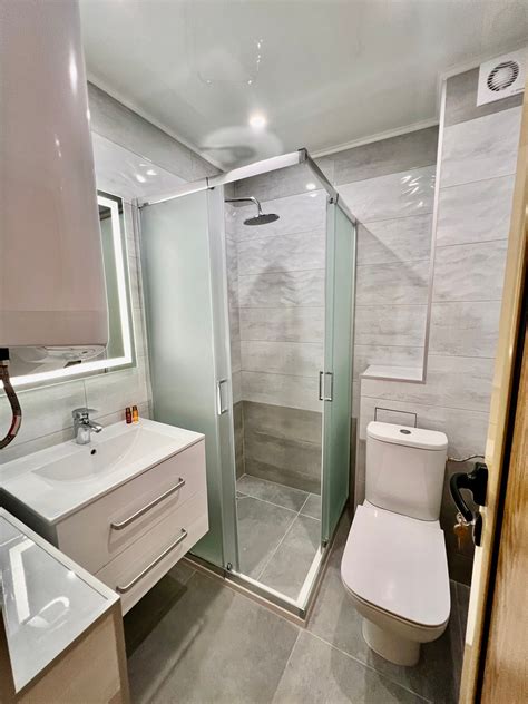 Довърши Довършителни и ремонтни дейности Велико Търново