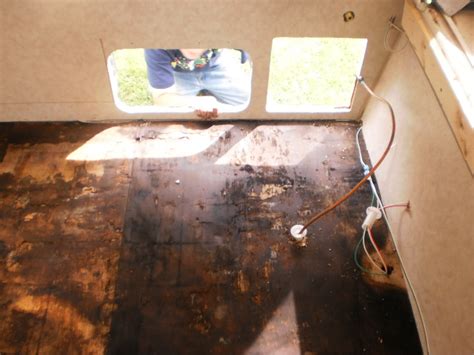 How To Fix A Sagging Rv Floor Viewfloor Co