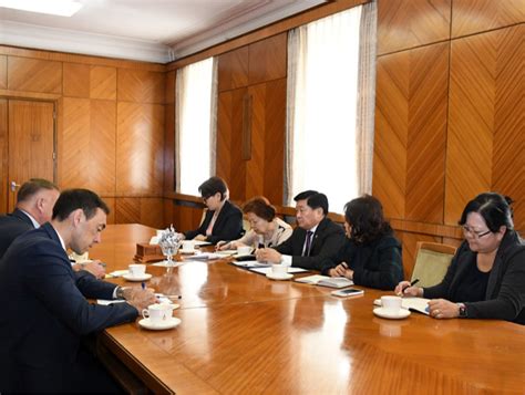 Байнгын хорооны дарга Б Энх Амгалан ОХУ аас Монгол Улсад суугаа Элчин