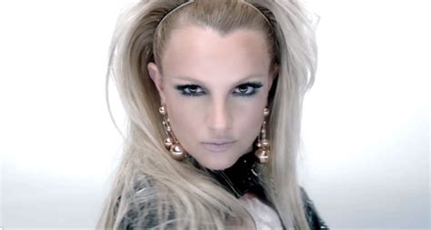 William Scream Shout Ft Britney Spears Türkçe Çeviri Nette