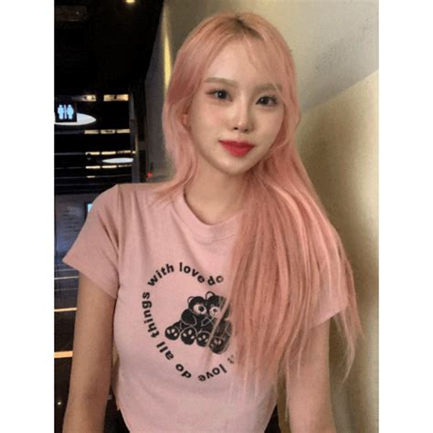 러블리유니크 2color 러브베어 곰돌티 화이트 핑크 반팔티 반소매 언발 슬림핏 크롭반팔티 프린팅티셔츠 에이블리