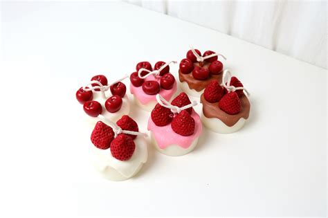 딸기 체리 케이크 캔들 답례품 인테리어 초 생일 남자친구 여자친구 기념일 집들이선물 에이블리