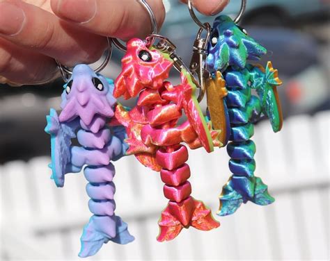 Dragon Keychain 3d Printed Full Color Fun T Key Buddies Unique Item Articulated Fidget Toy