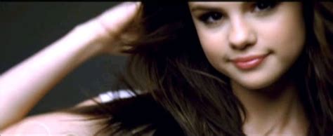 World Of Pictures And S Selena Gomez Falling Down