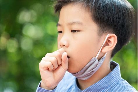 孩子一直咳嗽怎麼辦？媽咪們最愛用的3個舒緩咳嗽妙方分享！
