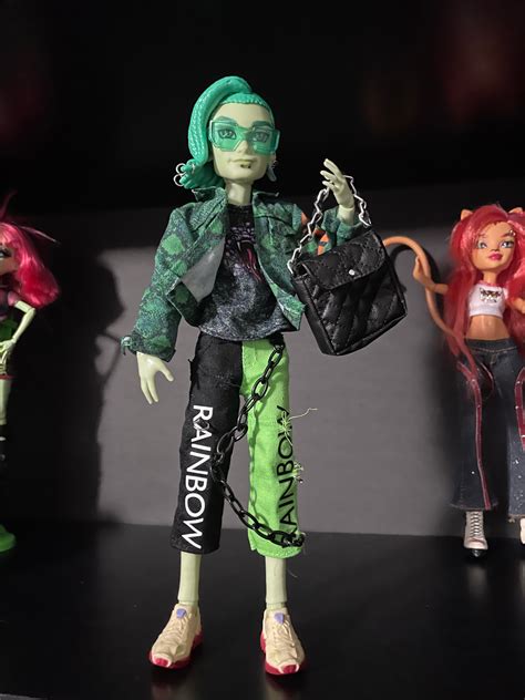My G3 Deuce Restyle And My Other Restyles In The Bg Lol Rmonsterhigh