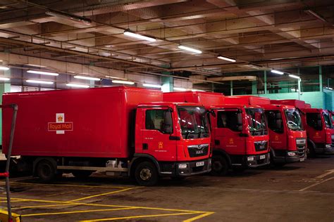Royal Mail Starts Moving Export Parcels Following Cyber Incident Radio NewsHub