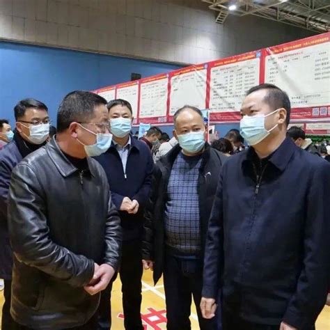 长汀：用心用情搭建好招工平台 解决企业用工难题！县领导指导察看现场招聘会进益县政府办就业
