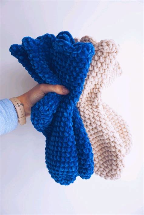 Носки из плюшевой пряжи крючком схемы и пошаговое описание вязания носков из плюшевой пряжи