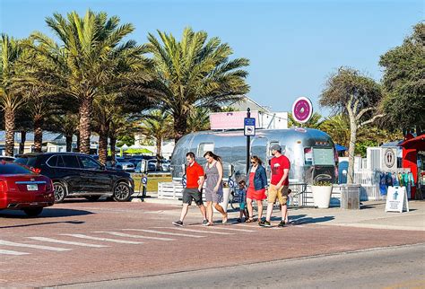 8 Darling Small Towns On The Gulf Coast Worldatlas