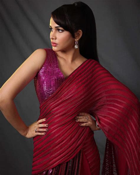 Pic Talk Lavanya Tripathi Oozes Elegance In Red