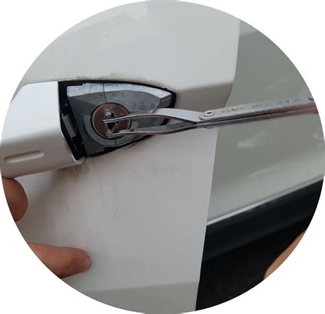 2019년 신형 폭스바겐 티구안차문잠겼을때 차문여는방법과 차문여는곳 서산에서 신형티구안차문열수있는곳 서산자동차키 서산스마트키 전문점 티구안차문잠김 해결하고 스마트키 구출