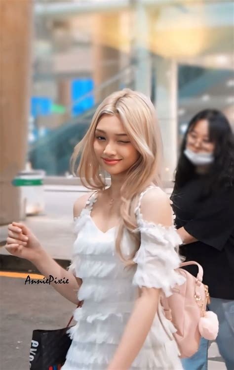 Unis Gehlee My Girl Girl Universe Tickets