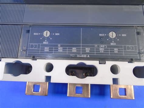 Abb Circuit Breaker Sace T6n 800 Sace Tmax With Shunt Trip 600a 480v