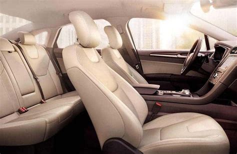 2022 Ford Fusion Titanium Interior