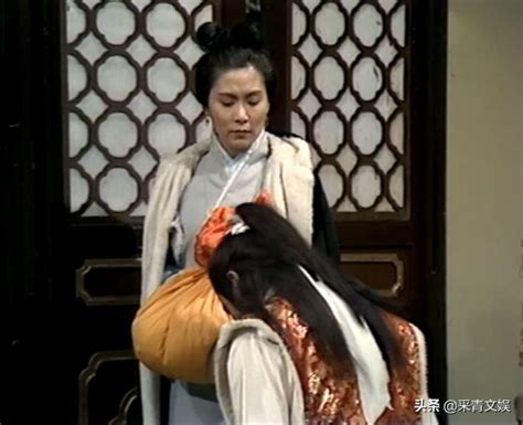 《射鵰英雄傳》：楊康三次唱雙簧，騙取了兩個最愛他的女人的信任 每日頭條