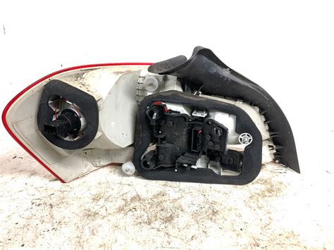 Bmw E82 E88 128i 135i Pre Lci Rightpassenger Side Tail Light 7285642