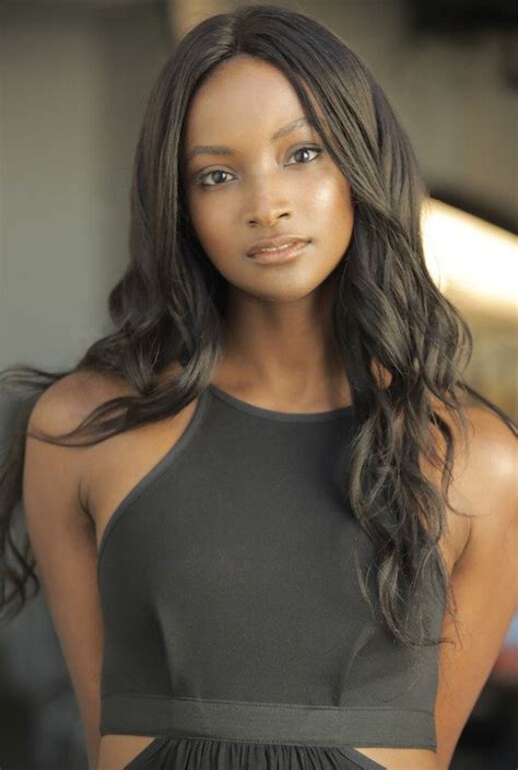 더쿠 빅토리아 시크릿 모델의 충격적인 사실 