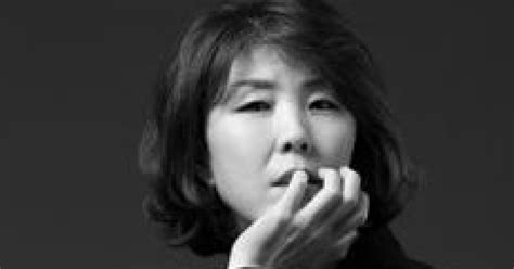 [당신의 책꽂이] 소설가 진연주의 가슴속 사랑을 파헤치는 책 5′