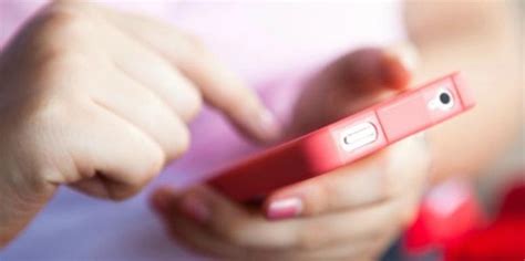 Hung Up On Your Ex Download These 4 Apps Yourtango