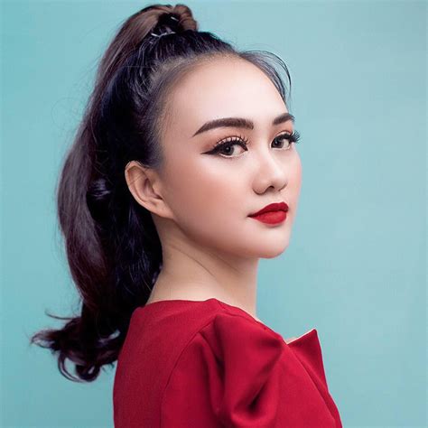 Hằng Nguyễn Thị Hằng Nguyễn Thị Added A New Photo