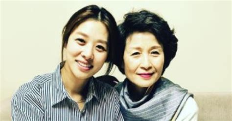 장신영 강경준 母와 다정하게 찰칵 감사합니다 부모님 고마워 자기야