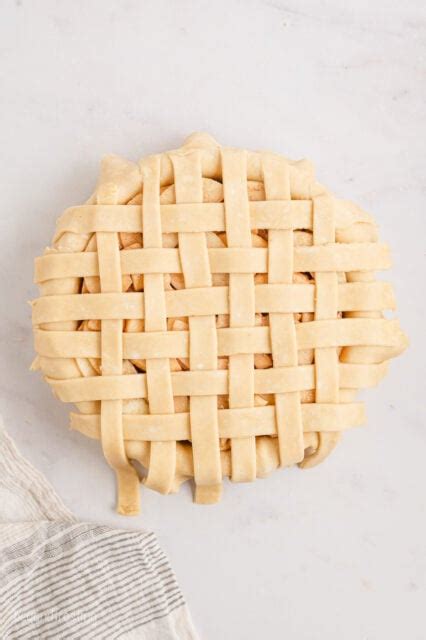 How To Make A Lattice Pie Crust Beyond Frosting