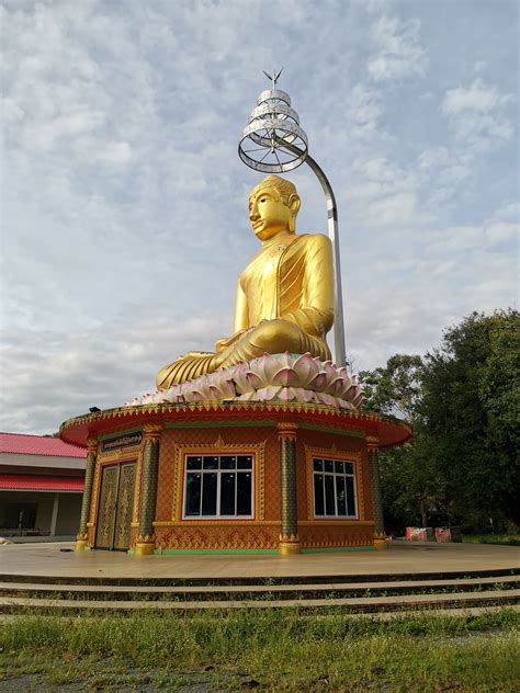 Rianchai พินัยกรรม คือ คำสั่งครั้งสุดท้าย ซึ่งแสดงเจตนากำหนดการเผื่อตายในเรื่องทรัพย์สินหรือ