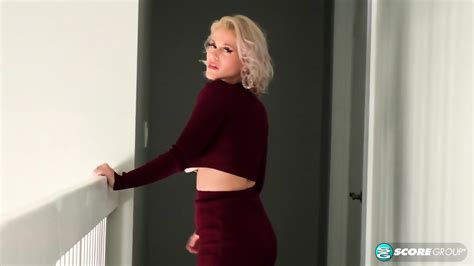 One On One With Casca Akashova