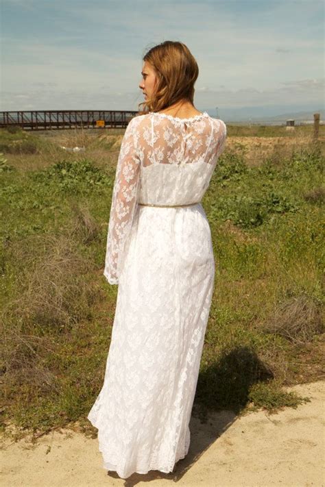 Im Not Into Wedding Stuff But I Cant Help But Love This Vintage