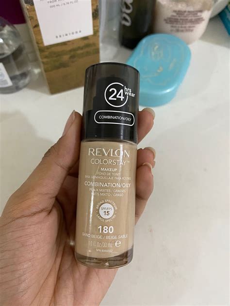 Revlon Colorstay Foundation Combination Oily Beauty Personal Care Face Makeup On Carousell
