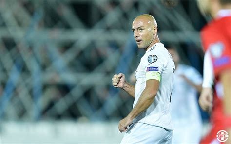 ჯაბა კანკავას გოლი უეფას რჩეულებში Video