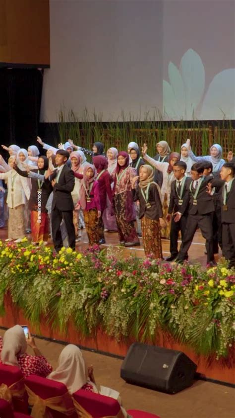 Dekorasi Panggung Kelulusan