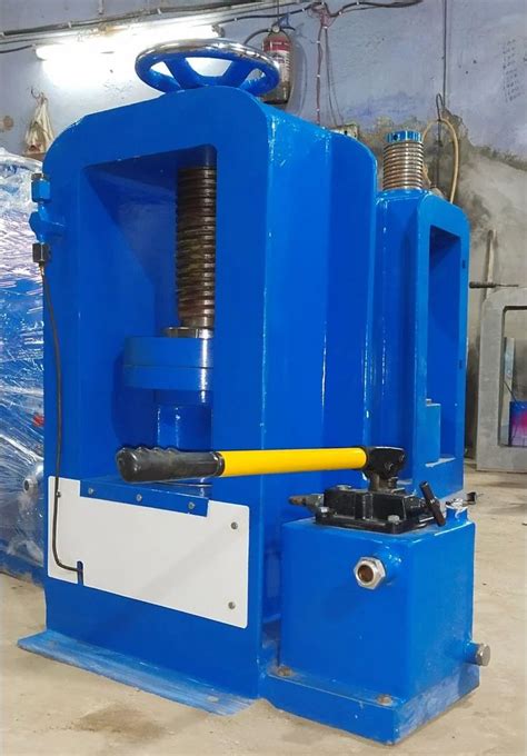 Compression Testing Machine Semi Automatic Compression Testing Machine Manufacturer From New Delhi