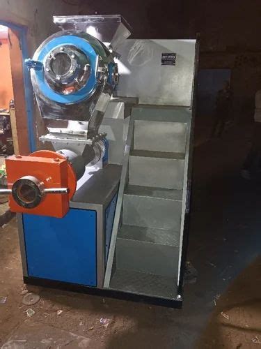 6inch Vacuum Plodder Machine Production Capacity 500kghour At