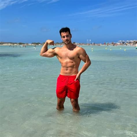 Johnny Richs Johnnyrichsreal Threads Say More