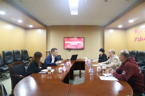 国家图书馆立法和决策服务部赴上海交通大学法律图书馆参观调研 学院动态 凯原法学院
