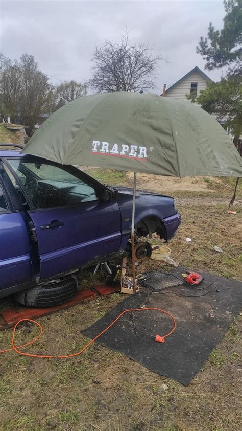 Дождь мать его — Volkswagen Passat B4 2 л 1994 года просто так Drive2