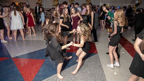 2022 Sadie Hawkins Dance Flynnpc