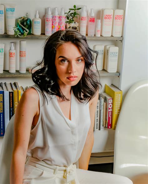 Shoulder Length Blunt Bob Headbetter