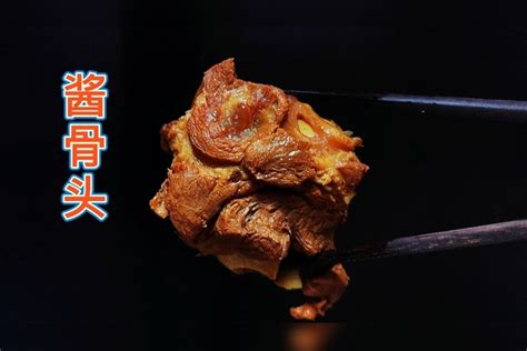 酱骨头的家常做法色泽红亮软烂入味比排骨吃着过瘾 骨头 酱骨头 排骨 色泽